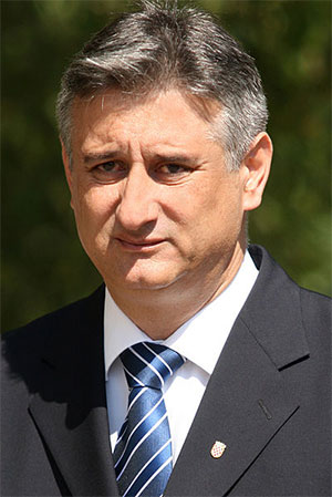Tomislav Karamarko - Biografija